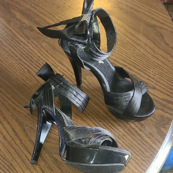 Fabulicious | Shoes | Elegant Black Womens Heels | Poshmark